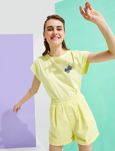 Koton Kadın Nakışlı Tişört Bisiklet Yaka  Pamuklu