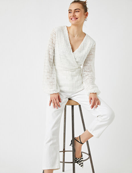 Koton Kadın Dantelli Bluz Uzun Kollu Wrap Koton Kadın Dantelli Bluz Uzun Kollu Wrap