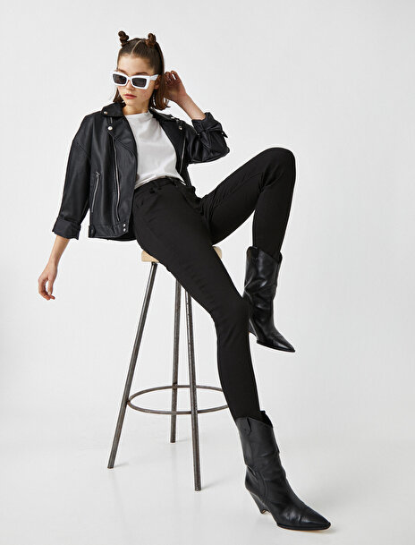 Koton Kadın Pamuklu Skinny Carmen Jean - Yüksek Bel Dar Kesim Dar Paça Pantolon Koton Kadın Pamuklu Skinny Carmen Jean - Yüksek Bel Dar Kesim Dar Paça Pantolon