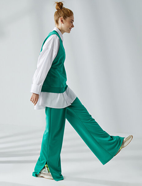 Koton Kadın Geniş Paça Eşofman Altı Yırtmaç Detaylı Koton Kadın Geniş Paça Eşofman Altı Yırtmaç Detaylı