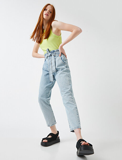 Koton Ole Genç Kız Mom Jean - Normal Bel Dar Kesim Dar Paça Pantolon