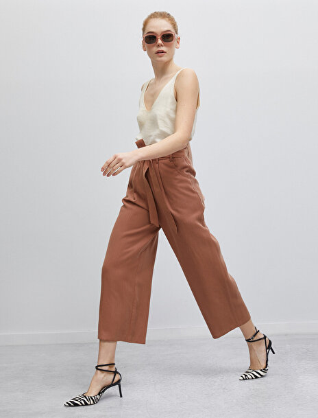 Koton Kadın Kemerli Pantolon Geniş Paça