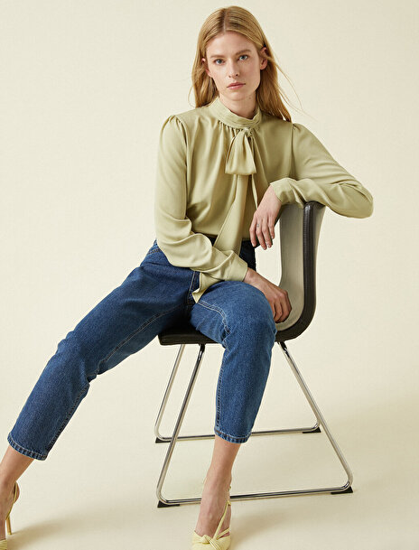 Koton Kadın Fular Yaka Uzun Kollu Bluz