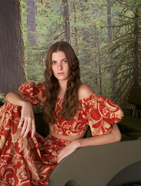 Koton Kadın Crop Bluz Desenli Omuz Açık