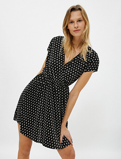 Koton Kadın Puantiyeli Elbise Kısa Kollu V Yaka
