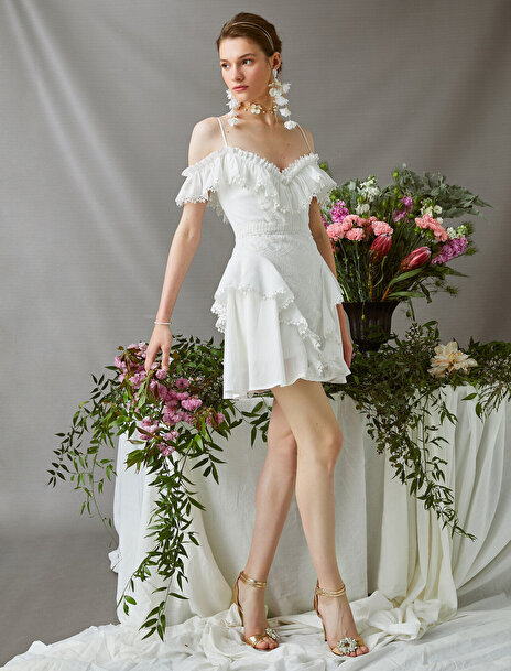 Koton Kadın Askılı Fırfırlı Kısa Elbise