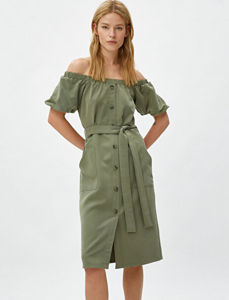 Koton Kadın Omzu Açık Elbise Kısa Kollu Düğmeli Kemerli Koton Kadın Omzu Açık Elbise Kısa Kollu Düğmeli Kemerli