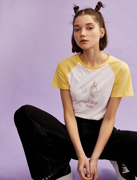 Koton Ole Genç Kız Renk Bloklu Tişört Baskılı Pamuklu Bisiklet Yaka