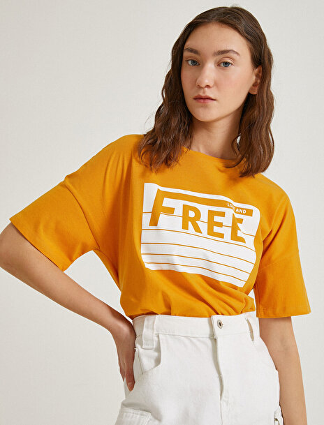 Koton Kadın Yazılı Tişört Baskılı Bisiklet Yaka Pamuklu