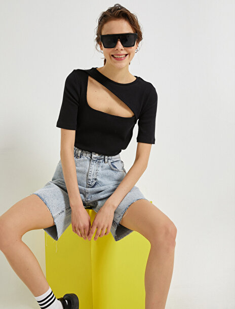 Koton Ole Genç Kız Pencere Detaylı Tişört Kısa Kollu Bisiklet Yaka Pamuklu