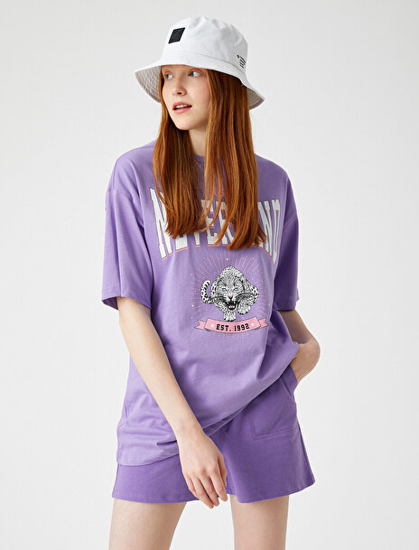 Koton Kadın Desenli Tişört Bisiklet Yaka Pamuklu Oversize