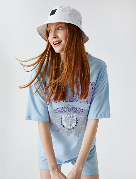 Koton Kadın Desenli Tişört Bisiklet Yaka Pamuklu Oversize