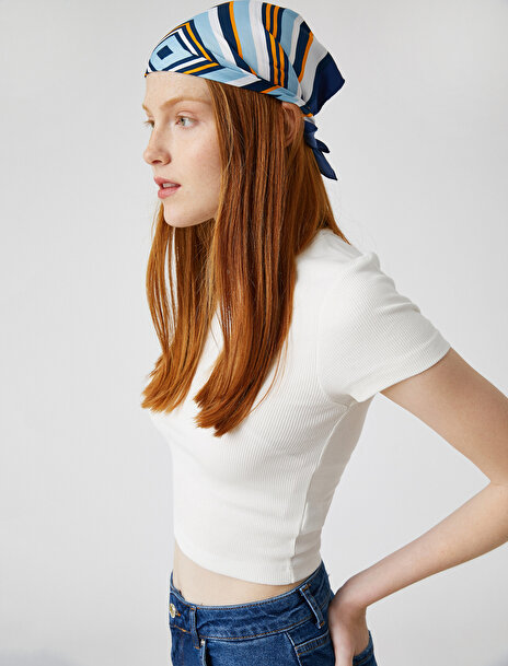 Koton Kadın Fitilli Tişört Bisiklet Yaka  Pamuklu Koton Kadın Fitilli Tişört Bisiklet Yaka  Pamuklu