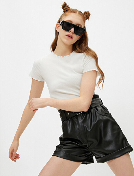 Koton  Bisiklet Yaka Tişört Fırfır Detaylı Fitilli