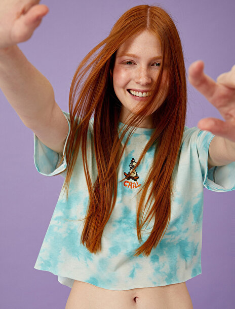 Koton Kadın Crop Tişört Desenli İşlemeli