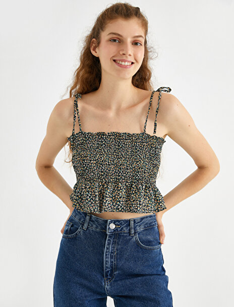 Koton Ole Genç Kız Çiçekli Büzgülü Crop Atlet İnce Askılı Koton Ole Genç Kız Çiçekli Büzgülü Crop Atlet İnce Askılı