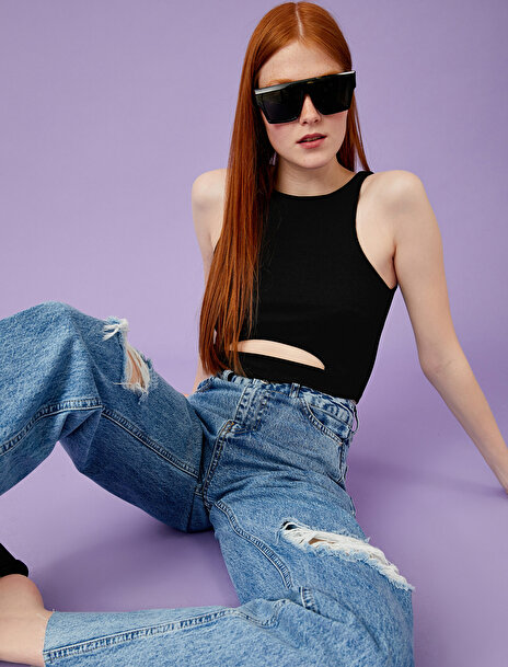 Koton Ole Genç Kız Crop Atlet Pencere Detaylı Halter Yaka Koton Ole Genç Kız Crop Atlet Pencere Detaylı Halter Yaka