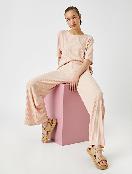 Koton Kadın Fitilli Pantolon Geniş Paça