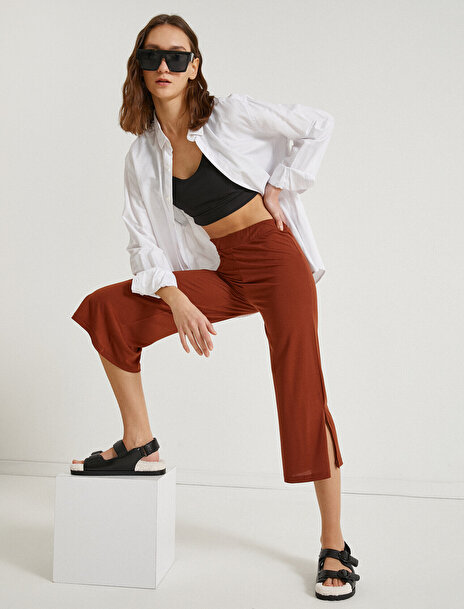 Koton Ole Genç Kız Yırtmaçlı Pantolon Kısa