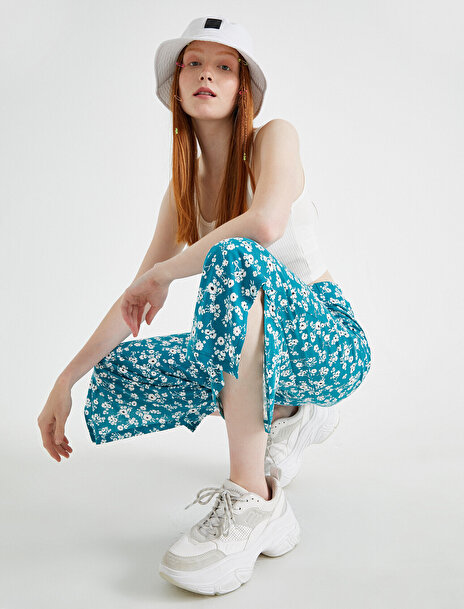 Koton Ole Genç Kız Çiçekli Pantolon Yırtmaçlı Geniş Paça