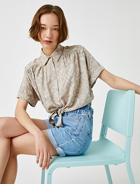 Koton Kadın Kısa Kollu Gömlek İşlemeli Belden Bağlamalı Koton Kadın Kısa Kollu Gömlek İşlemeli Belden Bağlamalı