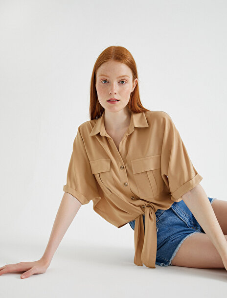 Koton Kadın Belden Bağlamalı Gömlek Kısa Kollu Koton Kadın Belden Bağlamalı Gömlek Kısa Kollu