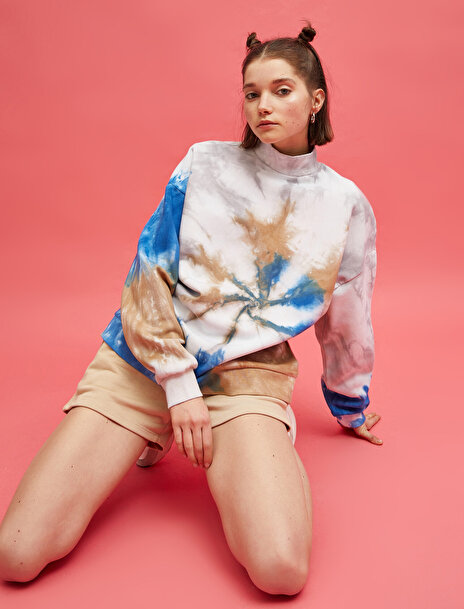 Koton Kadın Pamuklu Dik Yaka Batik Sweatshirt Oversize Koton Kadın Pamuklu Dik Yaka Batik Sweatshirt Oversize