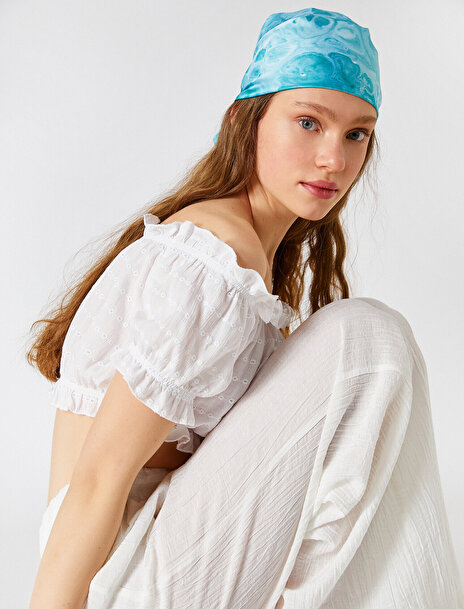 Koton Kadın Omzu Açık Fırfırlı Bluz