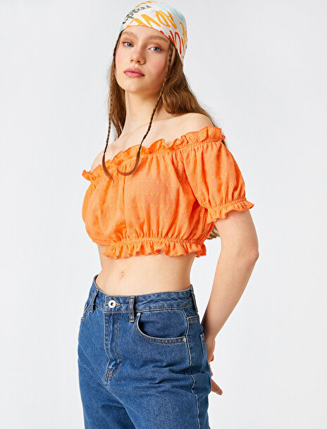 Koton Kadın Omzu Açık Fırfırlı Bluz