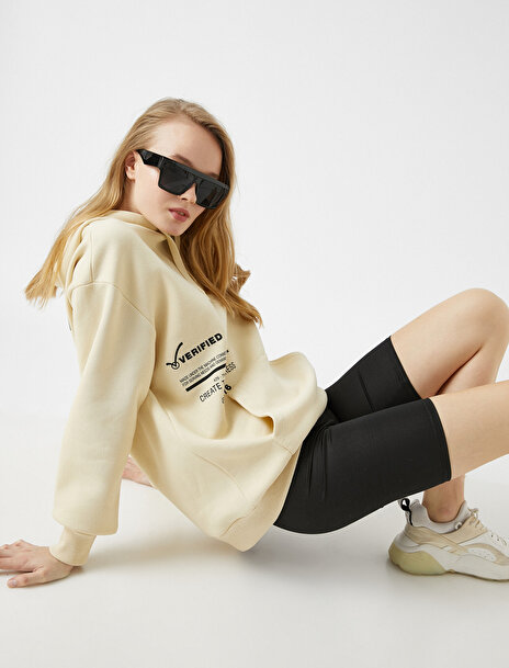 Koton Ole Genç Kız Kapüşonlu Sweatshirt Pamuklu Oversize Baskılı Koton Ole Genç Kız Kapüşonlu Sweatshirt Pamuklu Oversize Baskılı