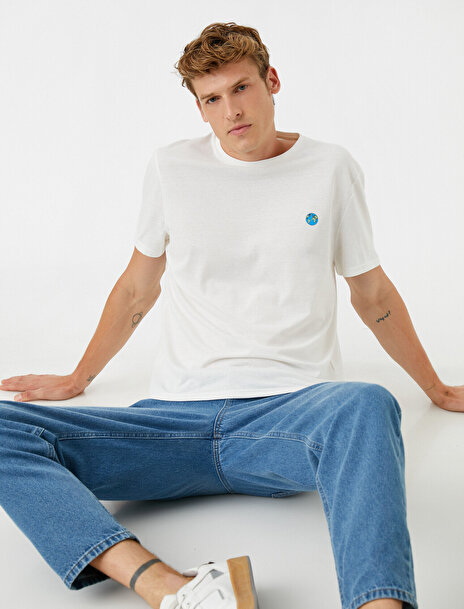 Koton Erkek Mikro Baskılı Tişört Pamuklu