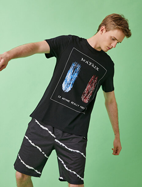 Koton Erkek Matrix Tişört Lisanslı Pamuklu Koton Erkek Matrix Tişört Lisanslı Pamuklu