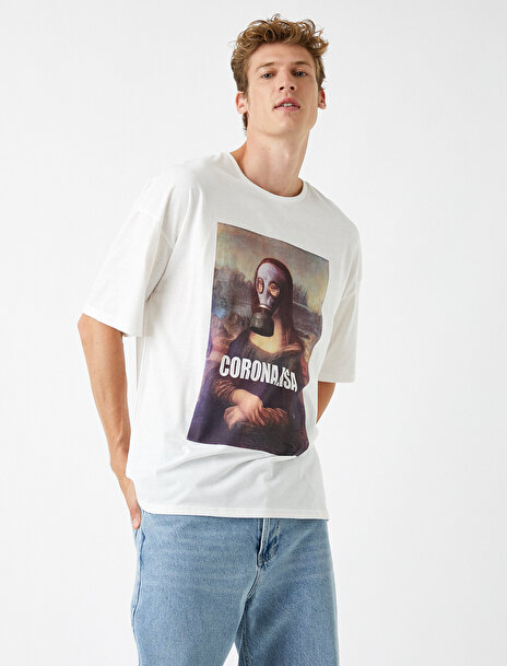 Koton Erkek Mona Lisa Tişört Oversize Lisanslı Baskılı Pamuklu Koton Erkek Mona Lisa Tişört Oversize Lisanslı Baskılı Pamuklu