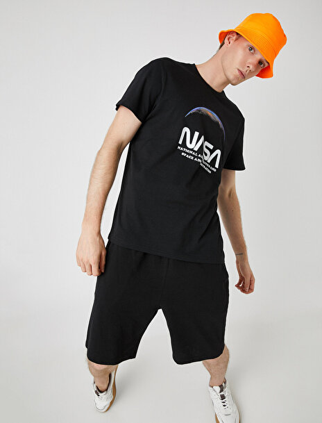 Koton Erkek NASA Tişört Lisanslı