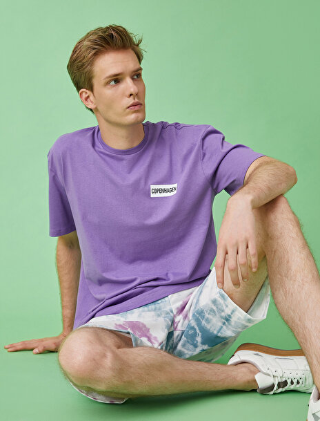 Koton Erkek Regular Fit Tişört Pamuklu Kısa Kollu Sloganlı Koton Erkek Regular Fit Tişört Pamuklu Kısa Kollu Sloganlı