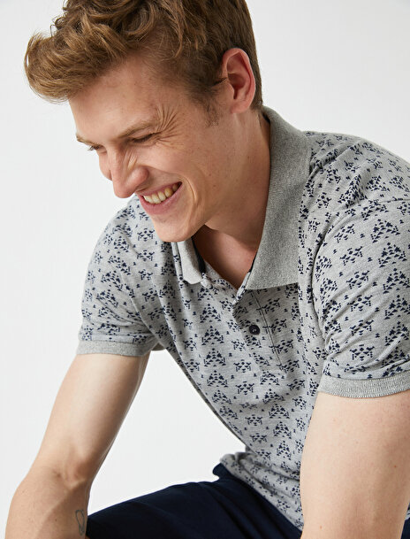 Koton Erkek Polo Yaka Tişört Desenli Kısa Kollu Pamuklu Slim Fit Koton Erkek Polo Yaka Tişört Desenli Kısa Kollu Pamuklu Slim Fit