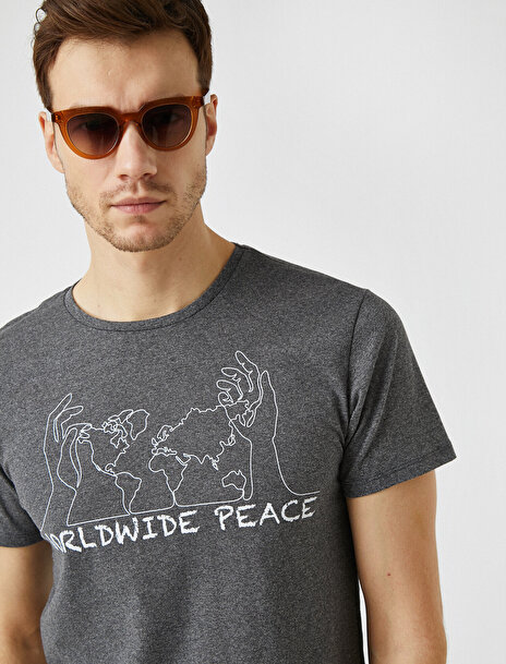 Koton Erkek Slogan Baskılı Tişört Kısa Kollu Pamuklu