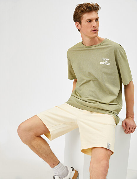 Koton Erkek Sloganlı Tişört Pamuklu Oversize Koton Erkek Sloganlı Tişört Pamuklu Oversize