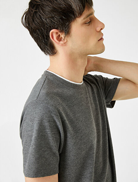 Koton Erkek Slim Fit Tişört Bisiklet Yaka Waffle