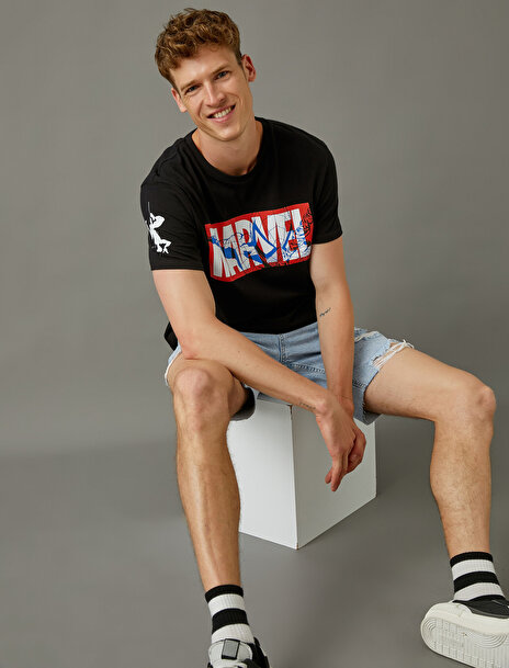 Koton Erkek Marvel Tişört Lisanslı Pamuklu Koton Erkek Marvel Tişört Lisanslı Pamuklu