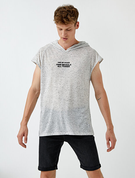 Koton Erkek Sloganlı Kolsuz Tişört Kapşonlu Koton Erkek Sloganlı Kolsuz Tişört Kapşonlu