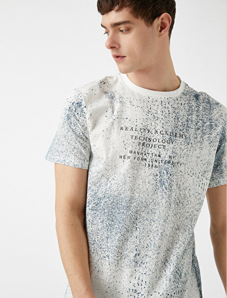 Koton Erkek Yazılı Baskılı Tişört Desenli Kısa Kollu