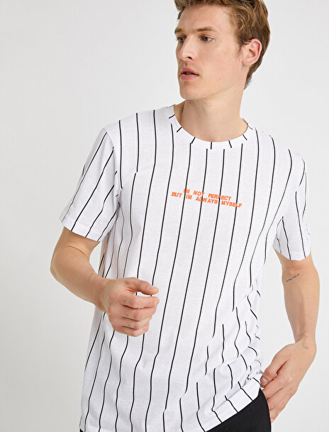 Koton Erkek Çizgili Tişört Yazılı Kısa Kollu Regular Fit Pamuklu