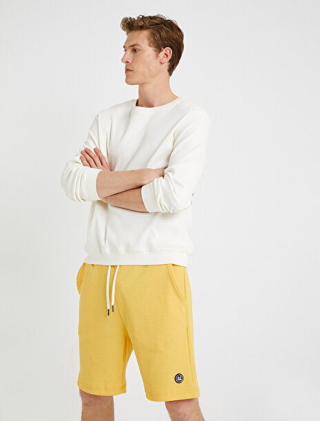 Koton Erkek Cepli Şort Amblemli Koton Erkek Cepli Şort Amblemli