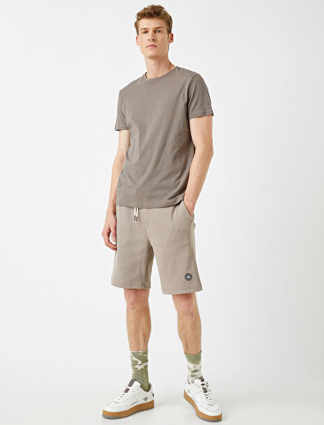 Koton Erkek Cepli Şort Amblemli Koton Erkek Cepli Şort Amblemli