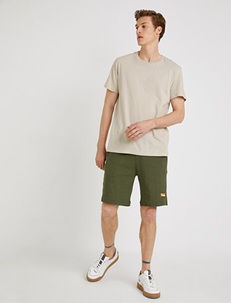 Koton Erkek Cepli Şort Amblemli Koton Erkek Cepli Şort Amblemli