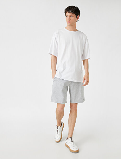 Koton Erkek Basic Şort Cepli Pamuklu Belden Bağlamalı Koton Erkek Basic Şort Cepli Pamuklu Belden Bağlamalı