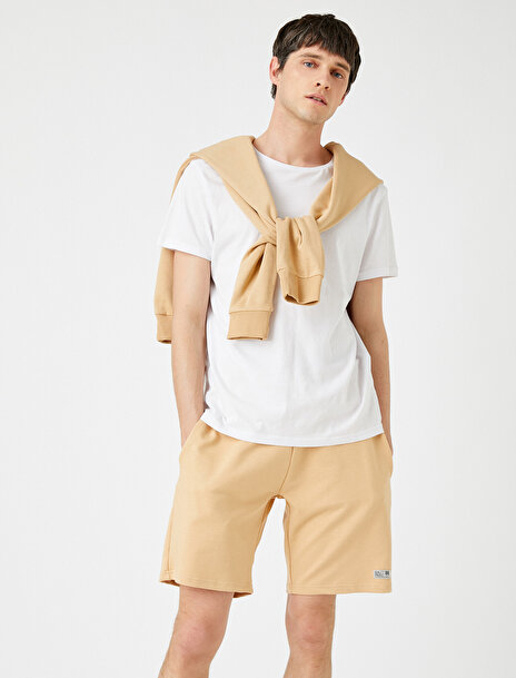Koton Erkek Basic Şort Cepli Pamuklu Belden Bağlamalı