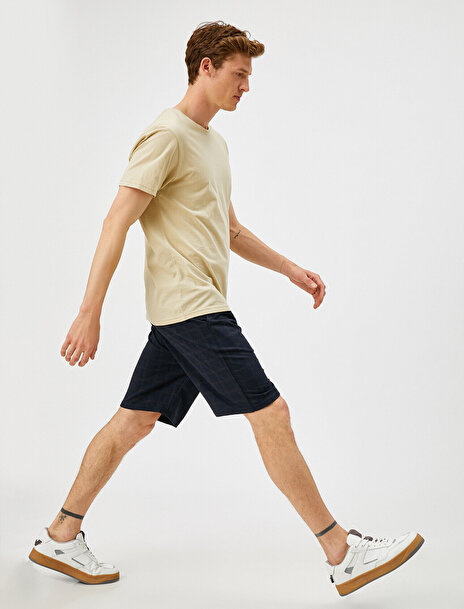 Koton Erkek Kareli Şort Belden Bağlamalı Pamuklu