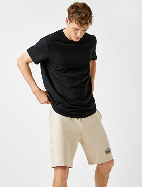 Koton Erkek Bağcıklı Şort Logolu Koton Erkek Bağcıklı Şort Logolu